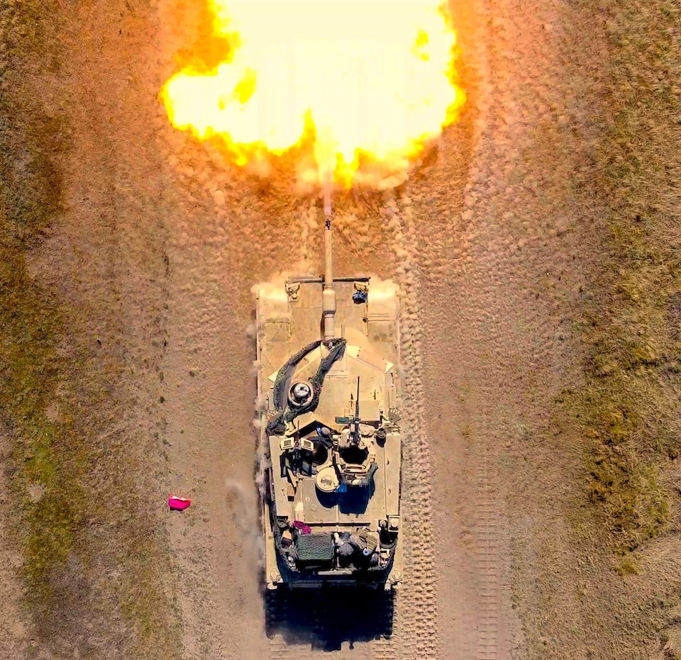 High-Res Perfectly Timed Weapons Firepower Photos Awesome Compilation