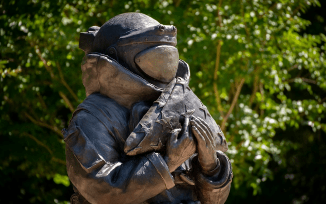The unsung heroes of Explosive Ordnance Disposal (15 Photos)