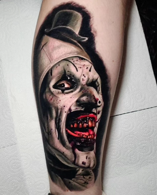 25 insane tattoos based on iconic horror movies