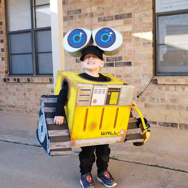 These Creative Kid Costumes Are 10/10!