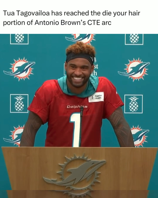 Leather bound memes from Week 9 are almost as crazy as Saquon's hurdle