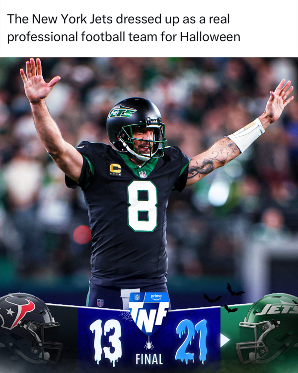 Leather bound memes from Week 9 are almost as crazy as Saquon's hurdle