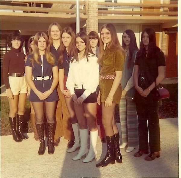 High School in the 70s Sure Was Groovy, Baby (35 Photos)
