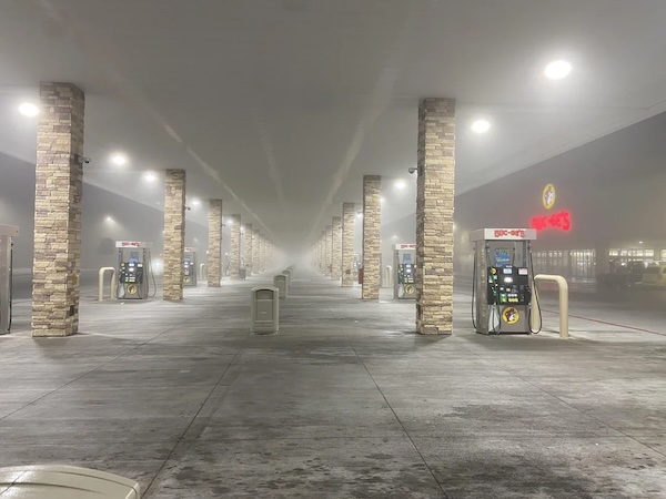 Liminal spaces are like a massage for your mind (25 Photos)