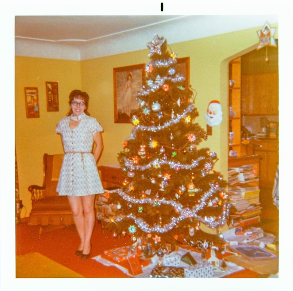 Old-School Cool: Christmas Edition (33 Photos)