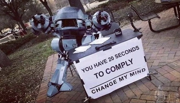 Geeky memes to put your week into hyperdrive