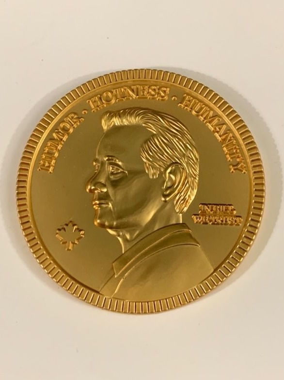 Challenge coins and Chiver collections galore! (80 Photos)
