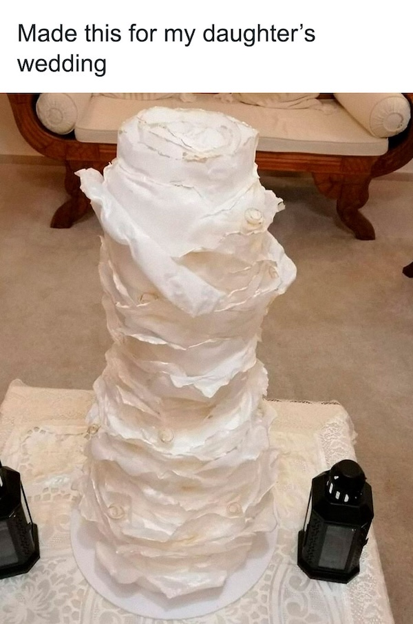 These Hilariously Bad Cake FAILS Will Make Bakers Feel Shame (31 Photo