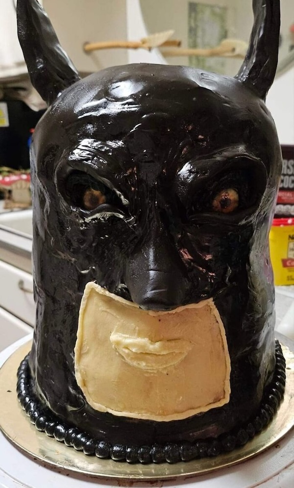 These Hilariously Bad Cake FAILS Will Make Bakers Feel Shame (31 Photo