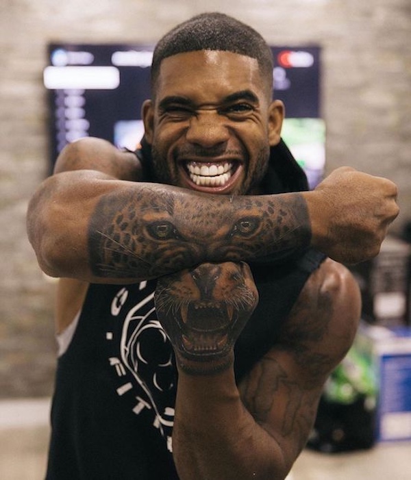 DMA has got all the good viral photos of the day served up fresh!