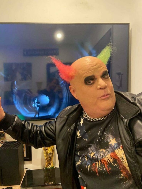 Daily Morning Awesomeness is a breath of fresh viral morning air