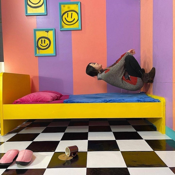 Daily Morning Awesomeness is a breath of fresh viral morning air