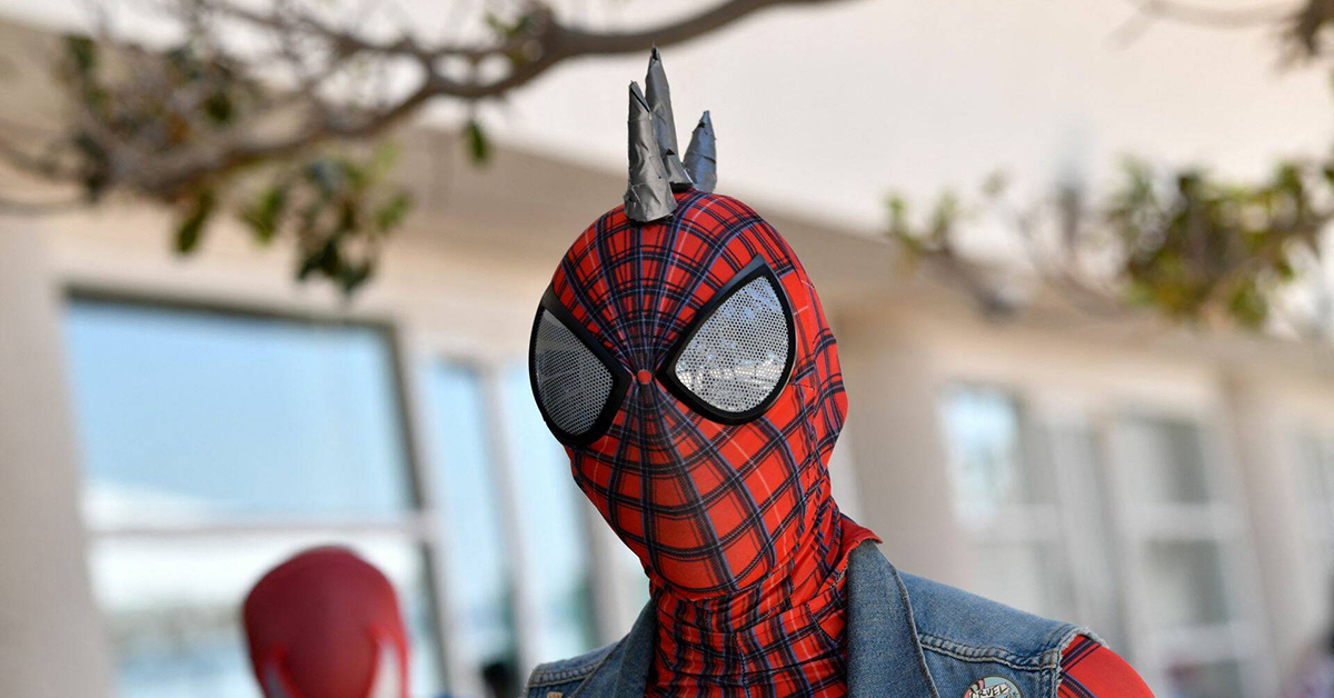 DMA rounds the weekday bases as we inch closer to Friday's homebase!