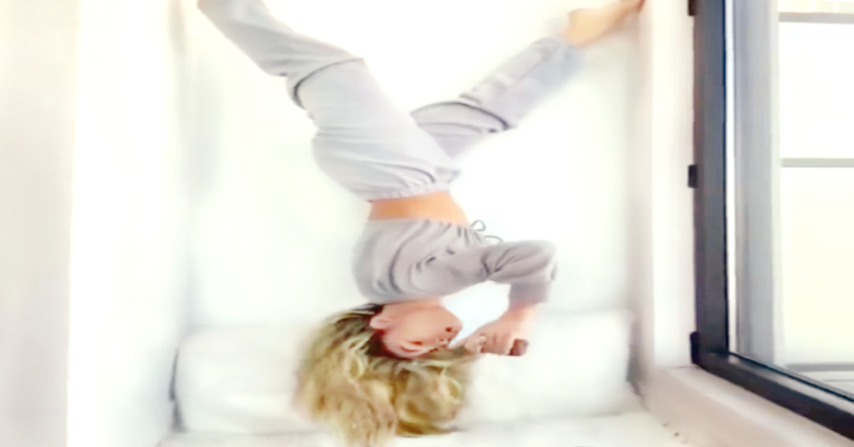 GIFs of Girls with Skills and Fun Amazing People on Awesome Friday