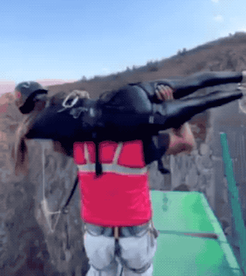 GIFs did NOT See Coming of Funny FAILs and Awesome Wins