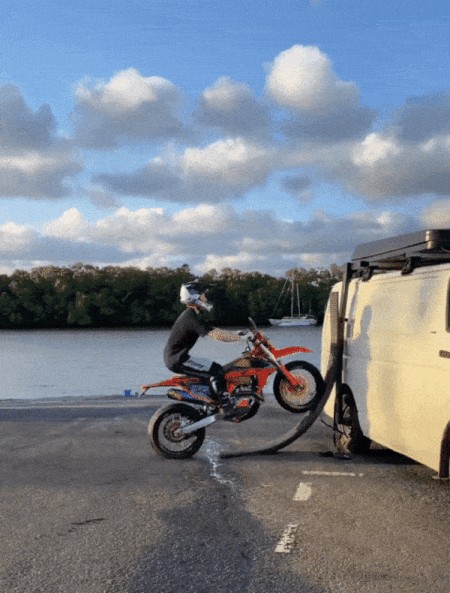 GIFs that kept GIF-ing all damn week