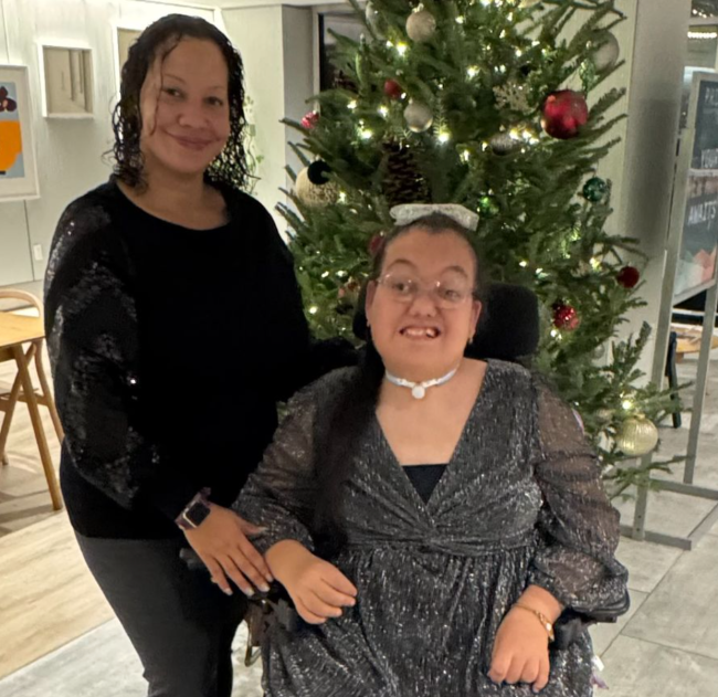 How Bella got her groove back (14 Photos)