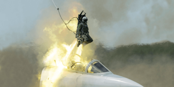 Dog Fighting Facts Can Jet Fighter Pilot Evade Air-to-Air Missile Lock