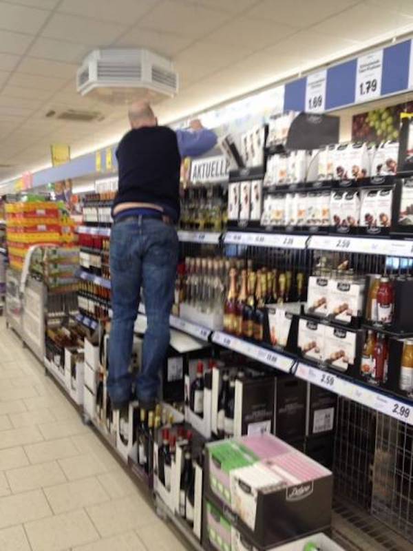 What could GO WRONG Photos Funny Compilation Men Idiot Bad Ideas Pics